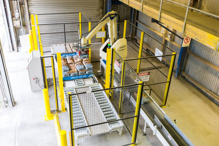 FUJI EC-102 Robotic Palletizer | Aurora
